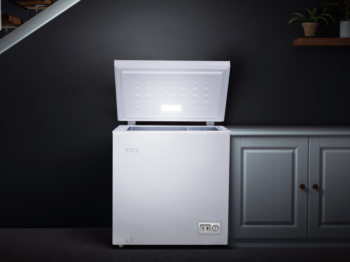 TCL Refrigerator F145CF-Chest Freezer Max Space-TCL Global